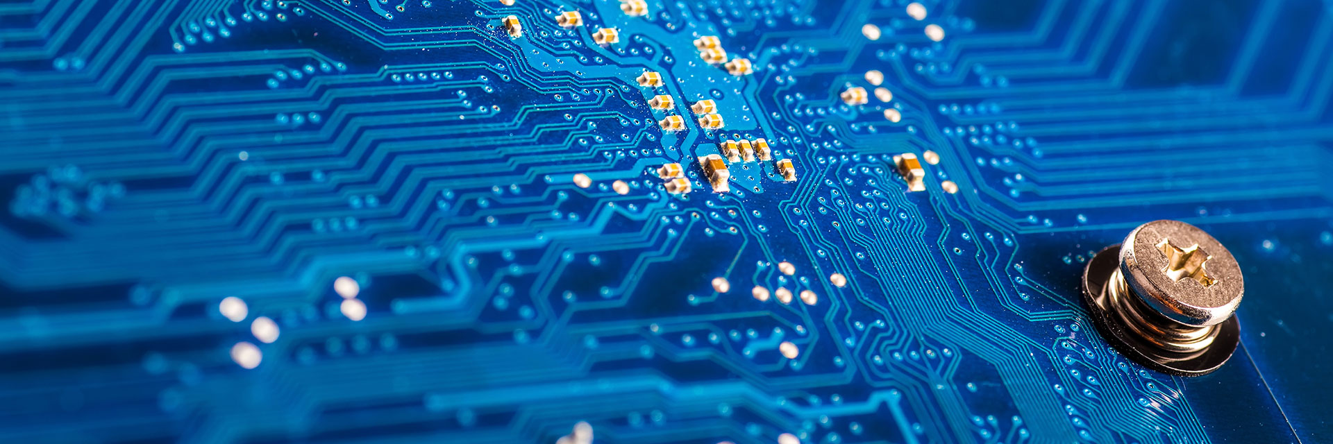 Systemy operacyjne i sieci komputerowe | COMARCH SA